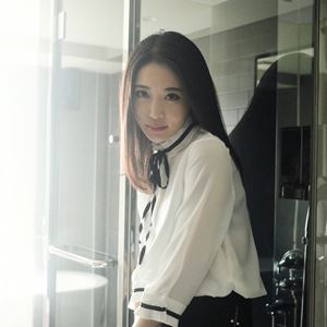 七菜乃オフィシャルサイト